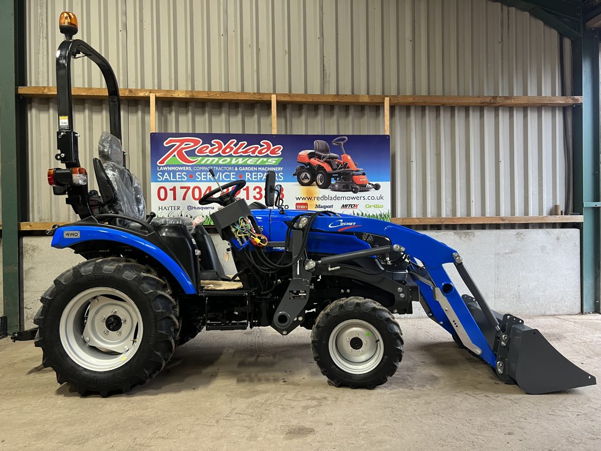 Solis 26 HST Compact Tractor w/ Cochet CX19 Standard Loader - Redblade ...